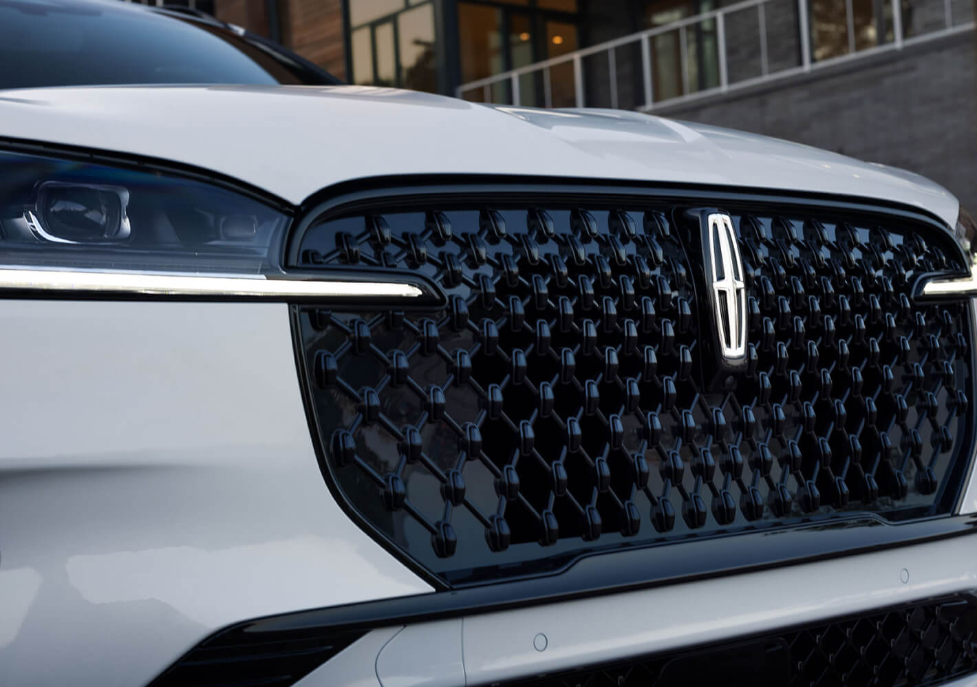 Lincoln Aviator Towing Capacity By Year & Engine